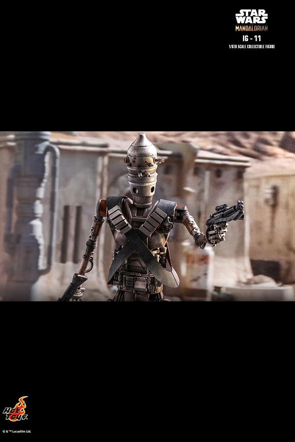 Hot Toys Star Wars: The Mandalorian IG-11 - HYPERTOYS