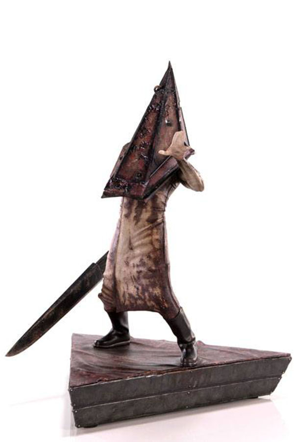 First 4 Figures Silent Hill 2 Statue Red Pyramid Thing - HYPERTOYS