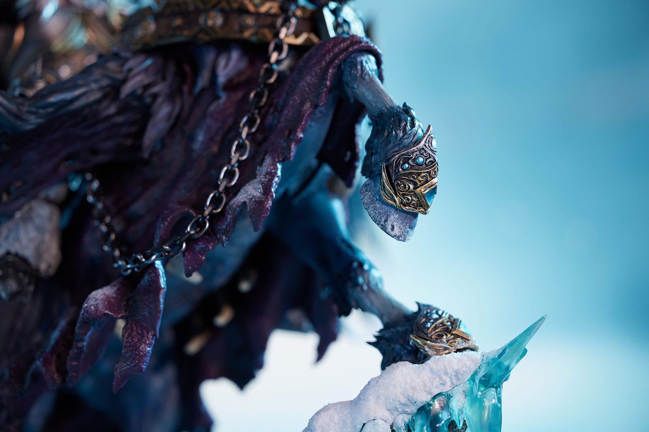 Hex Collectibles-World of Warcraft Statue The Lich King & Invincible ...